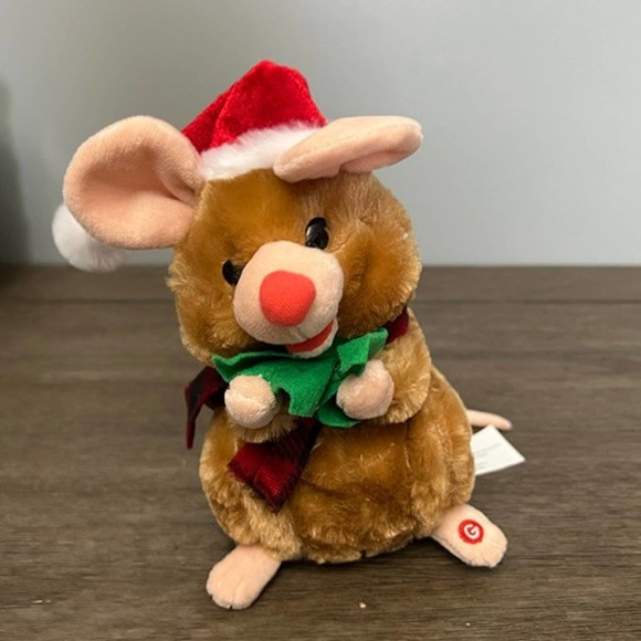 Gemmy | Toys | Gemmy Holiday Christmas Mouse With Hat Scarf | Poshmark
